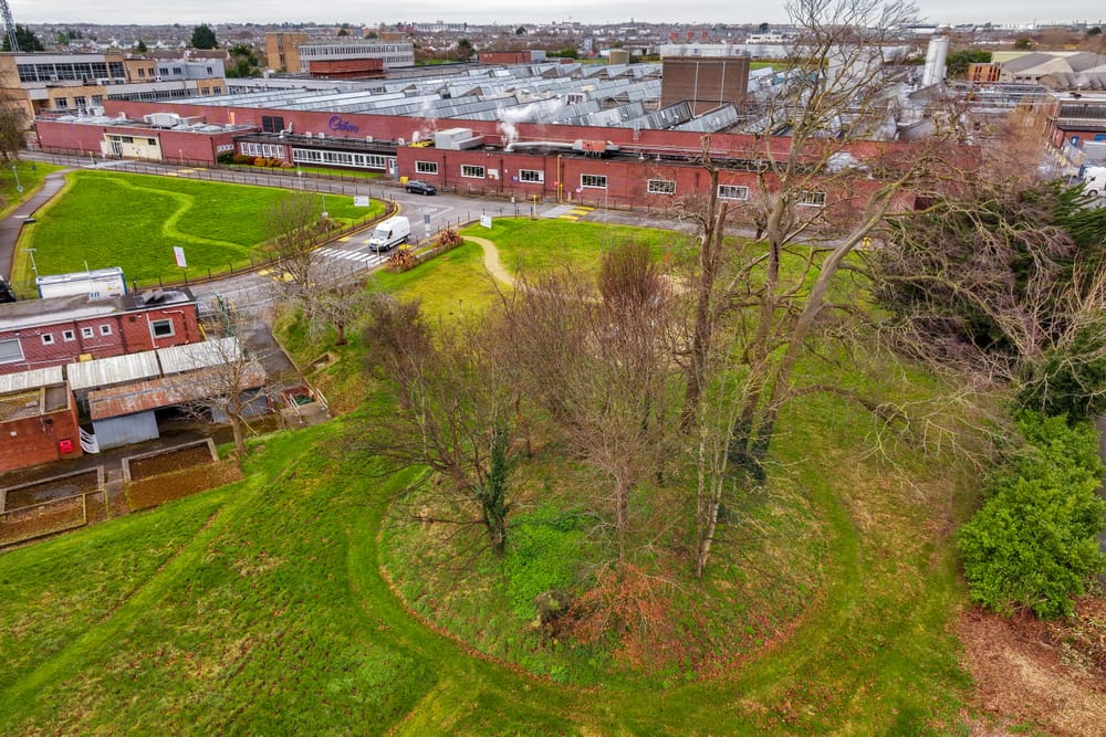 From the corner of Holywell Road: the nearly forgotten spiritual sites ...