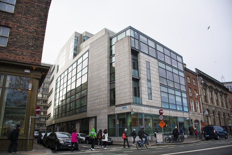 On Burgh Quay, the Queue Is Gone, but the Wait Is Longer - Dublin Inquirer